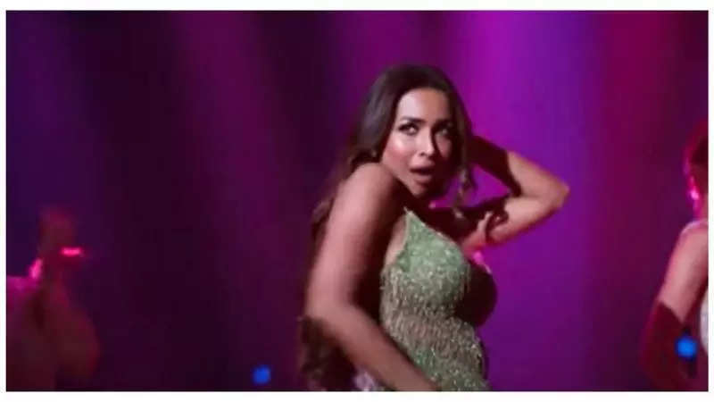 Ayushmann Khurrana and Malaika Aroras new song Aap Jaisa Koi for An ... Ayushmann Khurrana and Malaika Aroras new song Aap Jaisa Koi for An ...