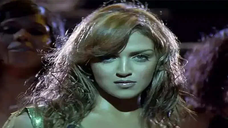 Esha Deol reveals how she took mom Hema Malinis permission to wear a ... Esha Deol reveals how she took mom Hema Malinis permission to wear a ...